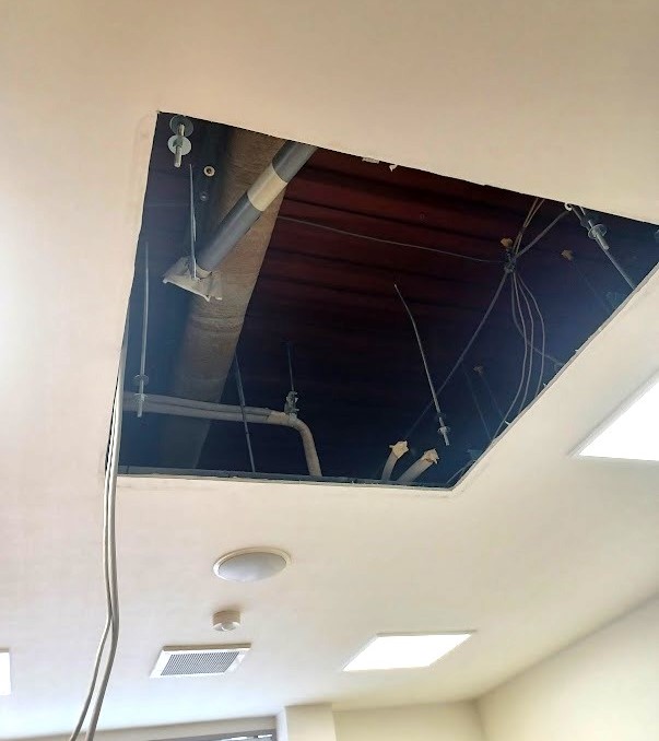 業務用エアコン更新工事 - 電気設備の保守・保全並びに設計・施工｜株式会社りんくう（旧 りんくう電設株式会社）